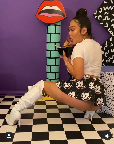 Caked Up And Caked Out Scrolller