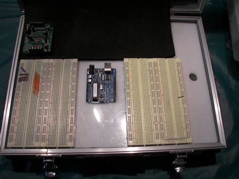 Portable Arduino Project Valise 6 Steps Instructables