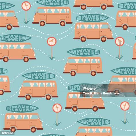 자동차 나 버스 서핑 보드 새 또는 갈매기와 문자 웨이브 애호가와 원활한 여름 패턴 직물 포장지 벽지 직물 배경에 대한 벡터 일러스트레이션 버스에 대한 스톡 벡터 아트 및