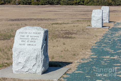 Flight Marker 1 By Science Photo Library