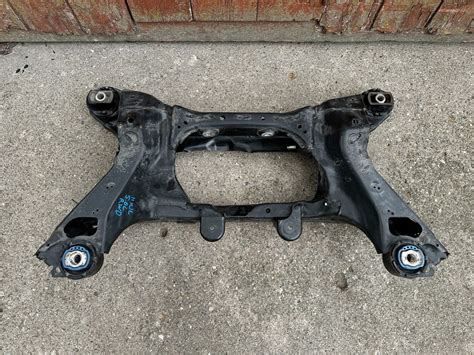 Jaguar Xj 2010 Rear Subframe