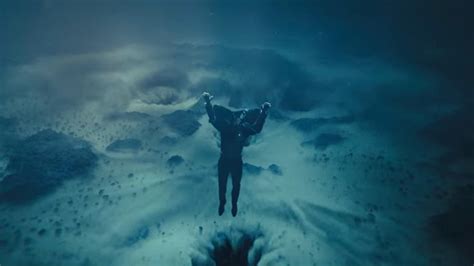 The Idea Behind Skyfalls Amazing Opening Credits Sequence And How