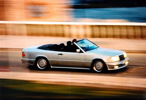 Mercedes Benz E Class Cabriolet A124 กำลังจะครบรอบ 25 ปี เตรียมส่งทายาท