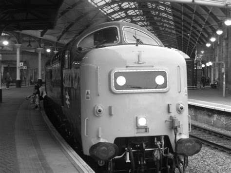 Deltic Class 55 Grand Central 43067