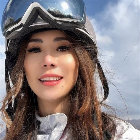 Serenity 106 Serenity 106 • Threads Say More