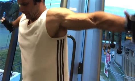 Super Muscle Daddy Gym Workouts Thisvid Com