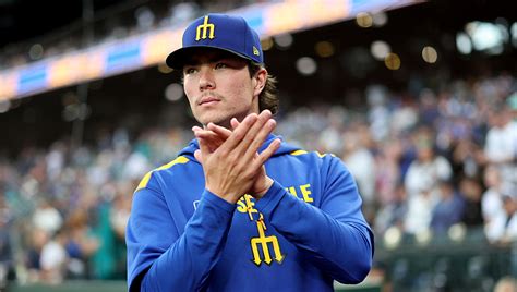 Seattle Mariners Set Giveaways Around Ichiro No 51 Retirement
