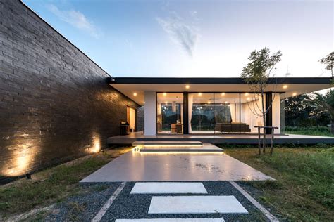 Flat Roof House Designs Return The Residential Landscapes