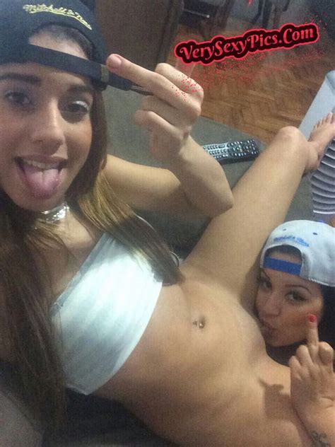 Pussy Lick Keygirlzdotcom