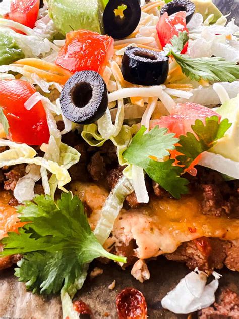 Low Fodmap Pizza Toppings Combinations Loveable Lemons