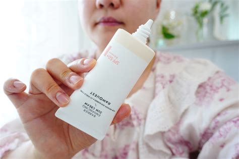 여름 선크림 추천 가볍고 산뜻한 로우퀘스트 송해나선크림 네이버 블로그