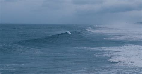 감기 거대한 거친 바다 검은 구름 경치 그레이 기류 난기류의 날씨 다이나믹한 드라마틱한 로스앤젤레스 물 밀물과 썰물 바다 바다 거품 바다 경치