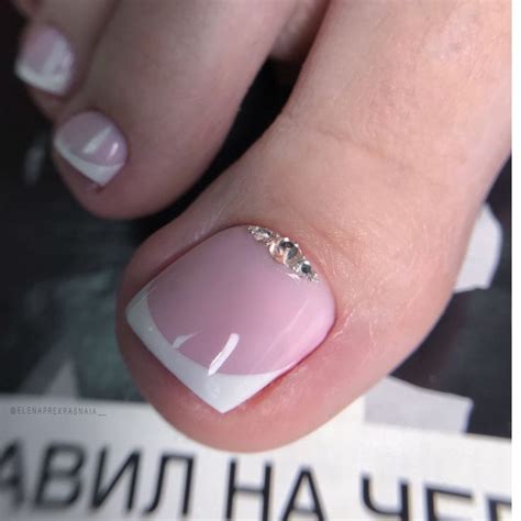 Педикюр френч в 2024 г Дизайн ногтей для маникюра Розовые гелевые ногти Хиппи ногти