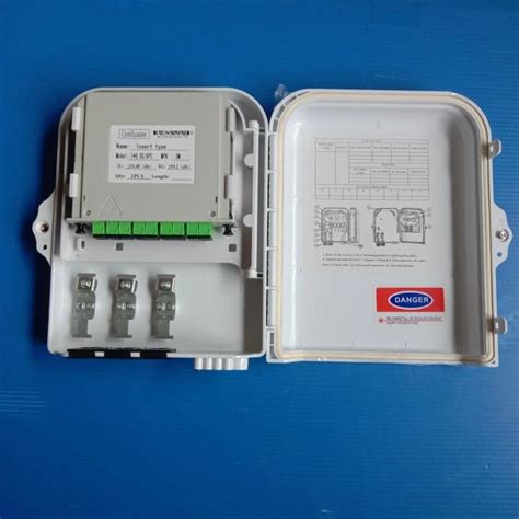 Jual Odp 8 Core Lengkap Spliter Box Apc Odp 8c Lengkapa Box Spliter 1 8 Apc Shopee Indonesia