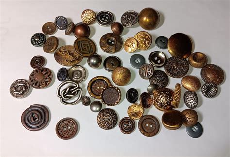 50 Vintage Buttons Metal Buttons Lot 2825 Etsy