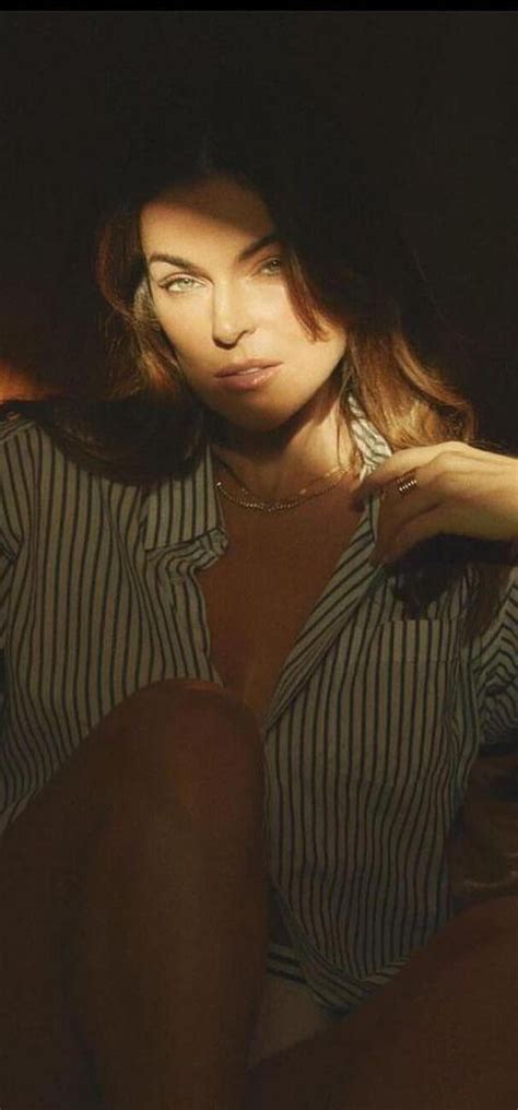 Serinda Swan Rfamousfaces