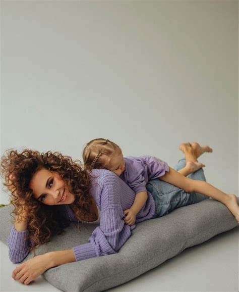 Пин от пользователя Julia Faria на доске Zaxy Dia Das Mães Фотосессия реквизит Фотосессия