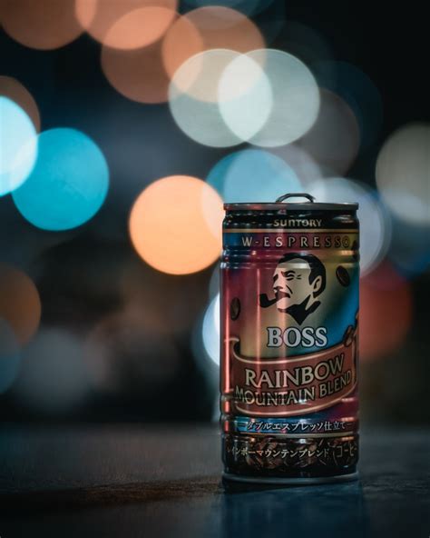 무료 이미지 액체 마시는 것 음료 캔 알루미늄 캔 유동체 깡통 주류 세례반 음주 강청색 증류수 어둠 유리 병 바르웨어 하늘 광고하는 심벌