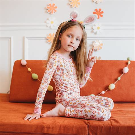 Dream Big Little Co Dont Wont Be Hoppy Ls Dream Set Bamboo Viscose