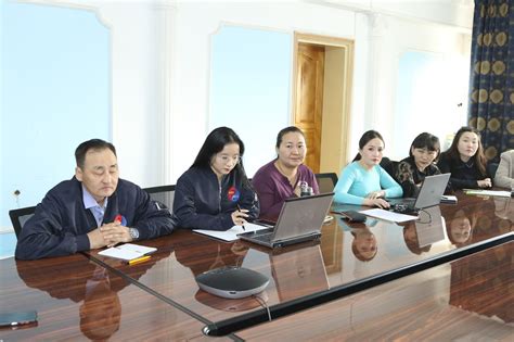 ИТХ ЫН АЖЛЫН АЛБАНЫ АЛБА ХААГЧИД СУРГАЛТАД ХАМРАГДЛАА