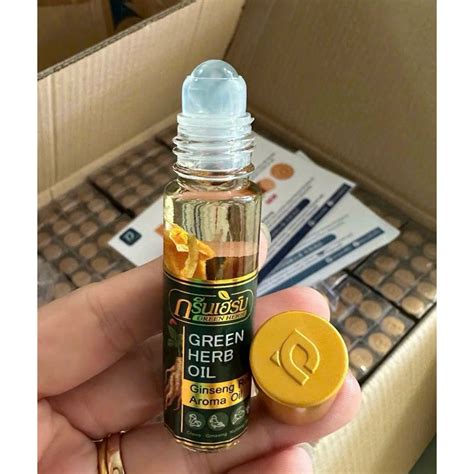 Dầu Lăn Nhân Sâm Thảo Dược Thái Lan 8ml Ginseng Green Herb Oil