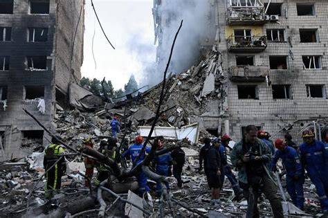 Российская армия нанесла массированный удар по Украине В Киеве известно о 14 погибших и более