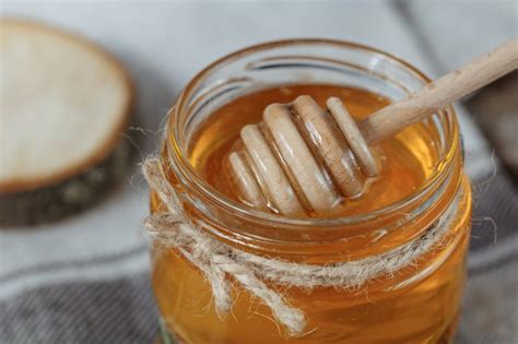 Is Honey Good For You 6 Benefits Of Honey Livestrong