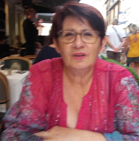 Grand Mères en Chaleur à Le Mans avec kelly 60 ans Sexe avec une
