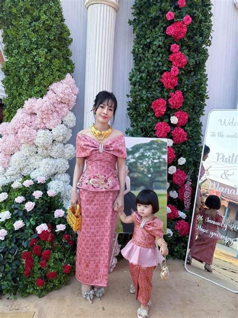 រតនាម៉ូដ កាត់ដេរ Added A New Photo រតនាម៉ូដ កាត់ដេរ