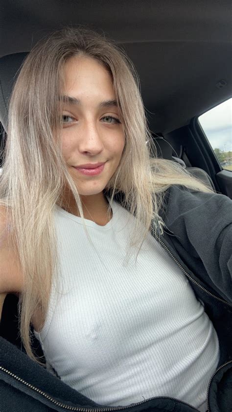 Dry Season Making My Lips Chapped R Sfwnextdoorgirls