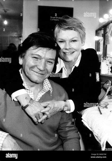 Judi Dench Schauspielerin Mit Ehemann Und Kollege Schauspieler Michael
