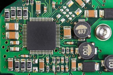 Premium Photo Closeup Of Computer Chip On A Part Of Electronic Printed Circuit Board