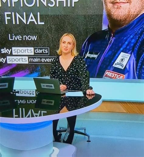 Eleanor Roper Sky Sports Rcelebshoeplay