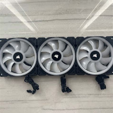 3x Corsair Ll120 Rgb Fans Jawa