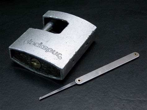 How To Pick A Lever Lock A Guide For Beginners Sport Lockpicking