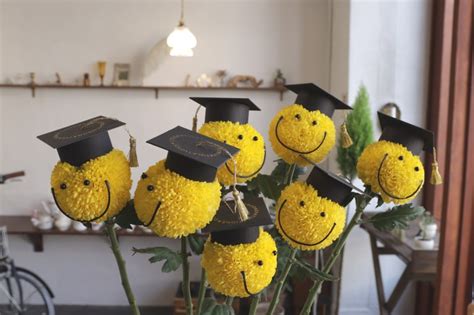 오블리꽃다발 학사모퐁퐁이 졸업식 한송이꽃다발 네이버 블로그