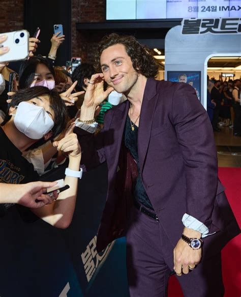 تطور آرون تايلور جونسون في دور جيمس بوند ماذا يجعله المنتظر؟ مجلة هي