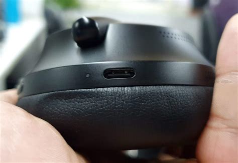 Bose Noise Cancelling Review Boses Best Headphones Yet