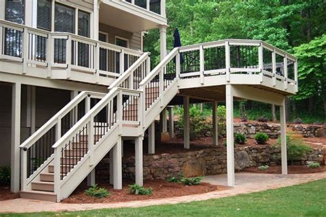Composite Deck Landing Quotes Building A Deck Decks And Porches