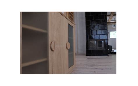 Комод из массива Model B4 из массива дерева купить в Goldfinchwood по цене со скидкой