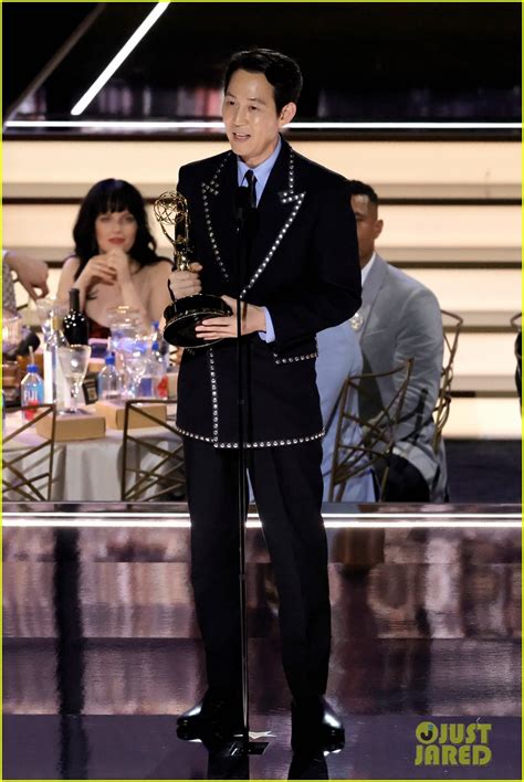 'Squid Game' Star Lee Jung-jae Makes History with Lead Actor Win at Emmys 2022: Photo 4818490 ...