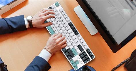 3 Best Ways To Take Keys Off Your Keyboard How To Guide Nerd Techy