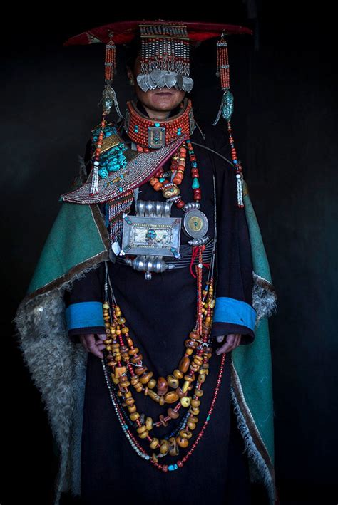 Блог - 20 колоритных фото представителей самых необычных племен и ...