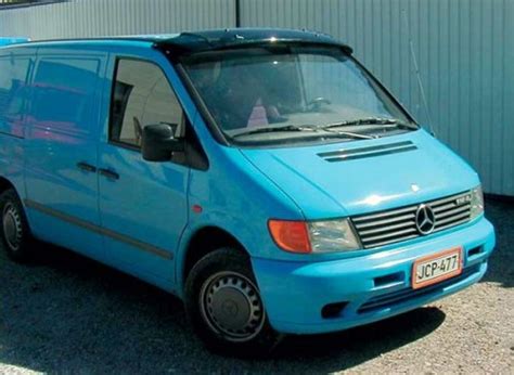 Тюнинг Mercedes Vito 1996-2003 Козырек на лобовое стекло, темнодымчатый ...