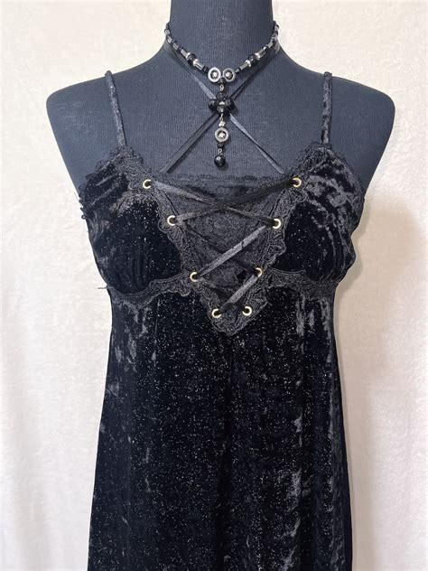 트랄라라 로걀 로맨틱 오네 갸루 러블리 고스로리 펑크 벨벳 아일렛 원피스 후루츠패밀리