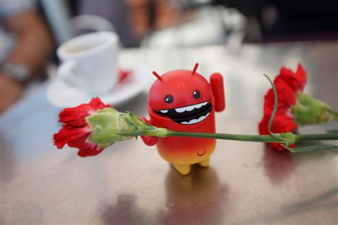 Mobile Threat Monday Android Malware Looks Safe Steals Your Photos And Messages PCMag