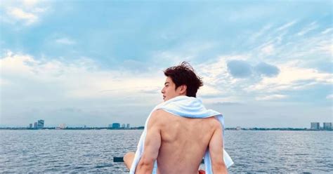 차은우 등 마저 잘생긴 건 반칙 반전 근육질 몸매 공개