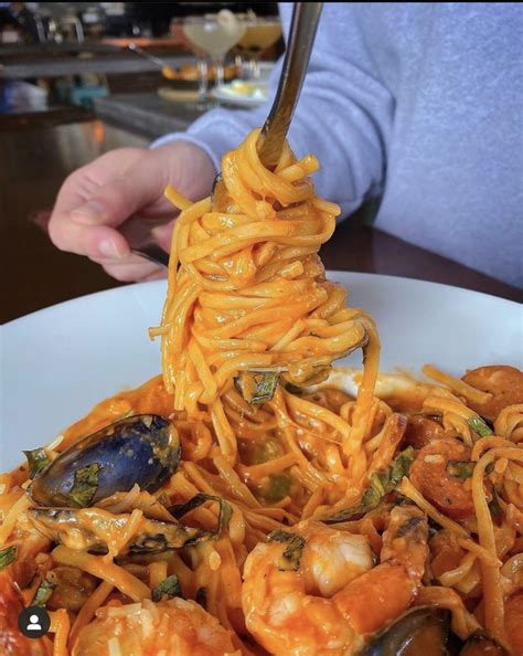 The Dive Oyster Bar Updated June 2026 4877 Photos And 1607 Reviews