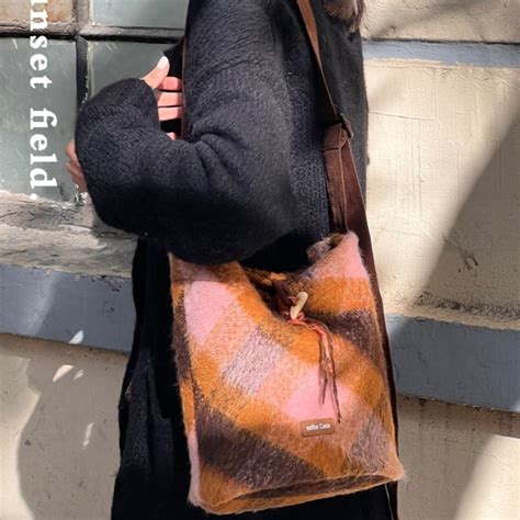 셀올마켓 Sellall 빈티지 모직 크로스백 데일리 컬러 출근백 위시버킷