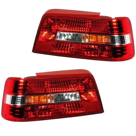 خرید و قیمت چراغ عقب پژو Slx بسته دو عددی برند مدرن از غرفه لوازم یدکی